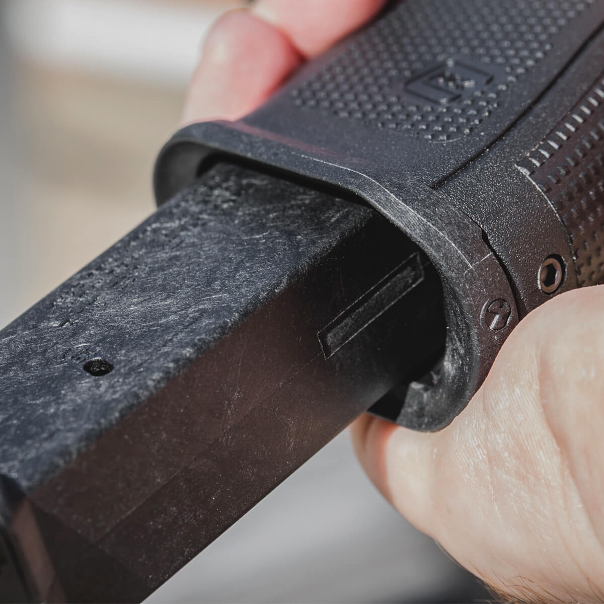 GL Enhanced Magazine Well Glock 19 Gen 4 Black